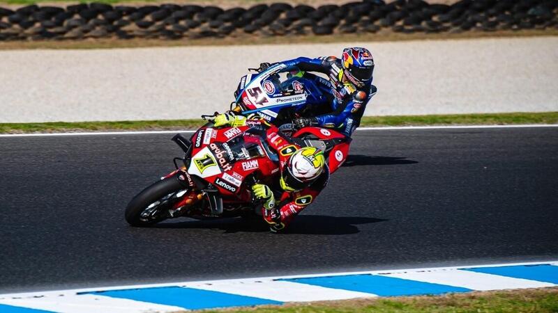 Eh ma la Superbike! Toprak, Bulega, Locatelli e Iannone fanno calare il ...