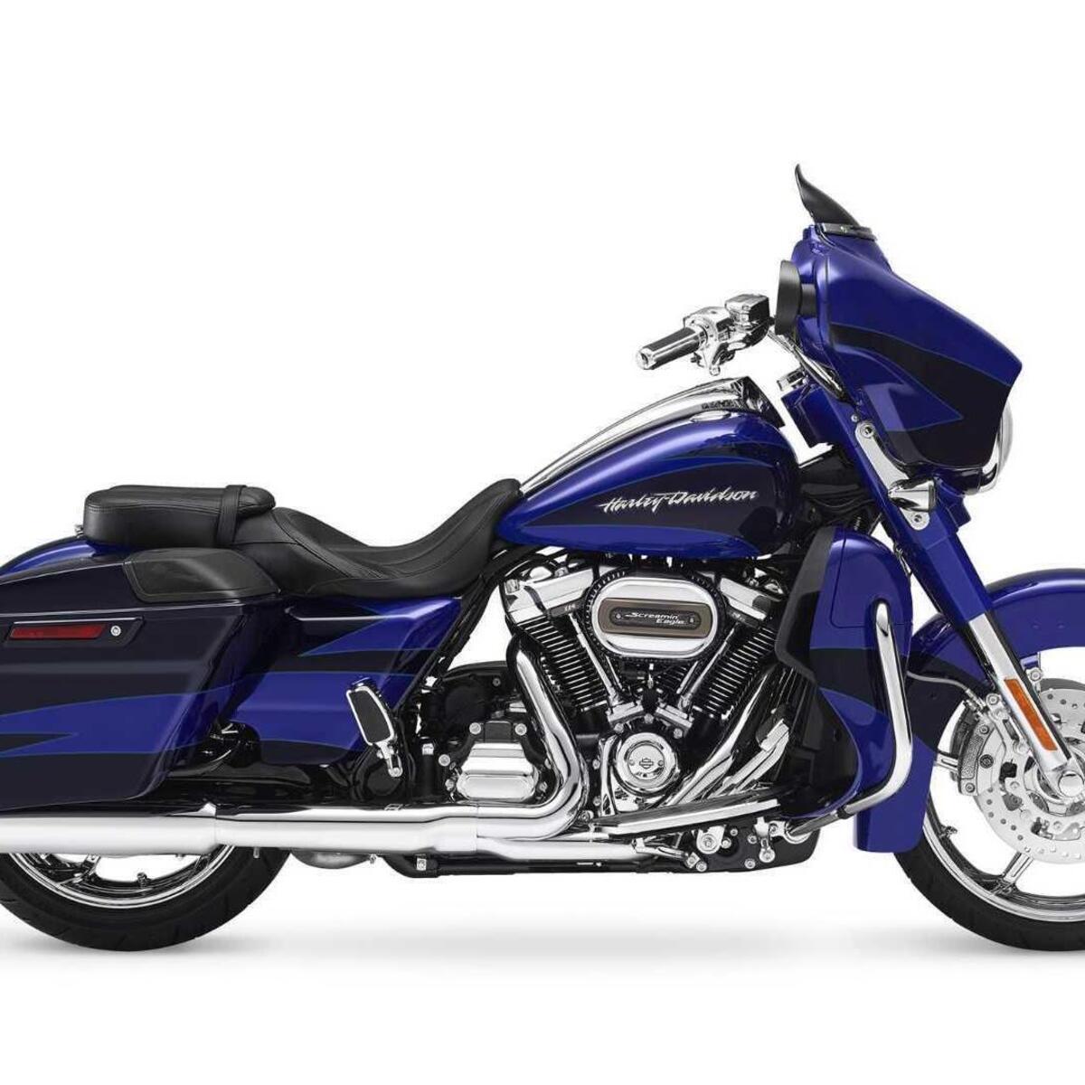 Vendo Harley-Davidson 114 Street Glide (2017) usata a Gazzada Schianno ...