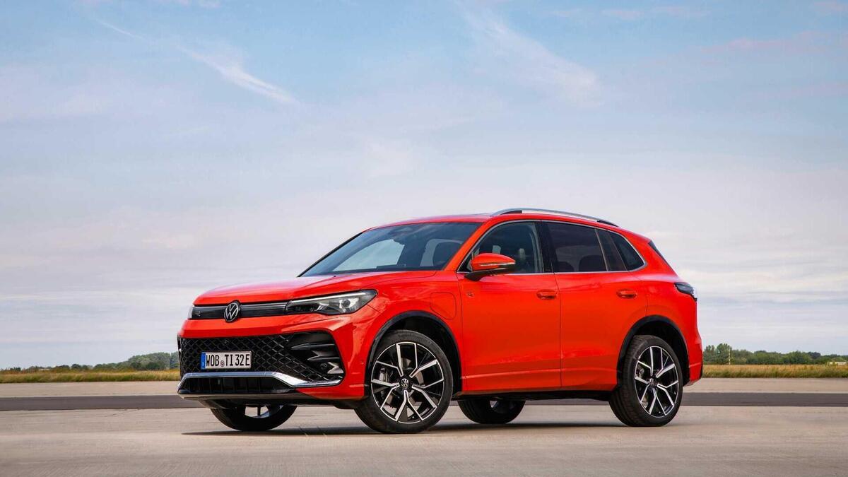 Volkswagen Tiguan 1.5 tsi ehybrid R-Line 204cv dsg nuove, listino ...