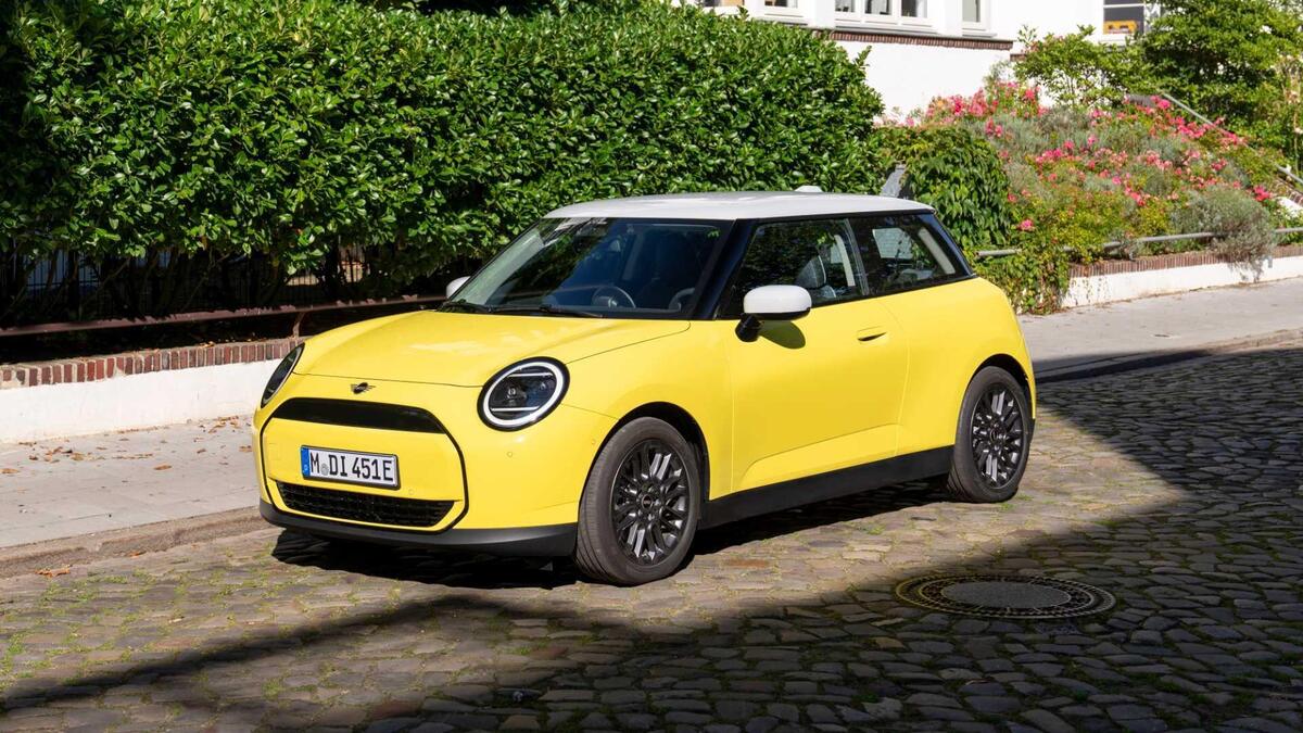 MINI Mini E Essential: prezzo e scheda tecnica - Automoto.it