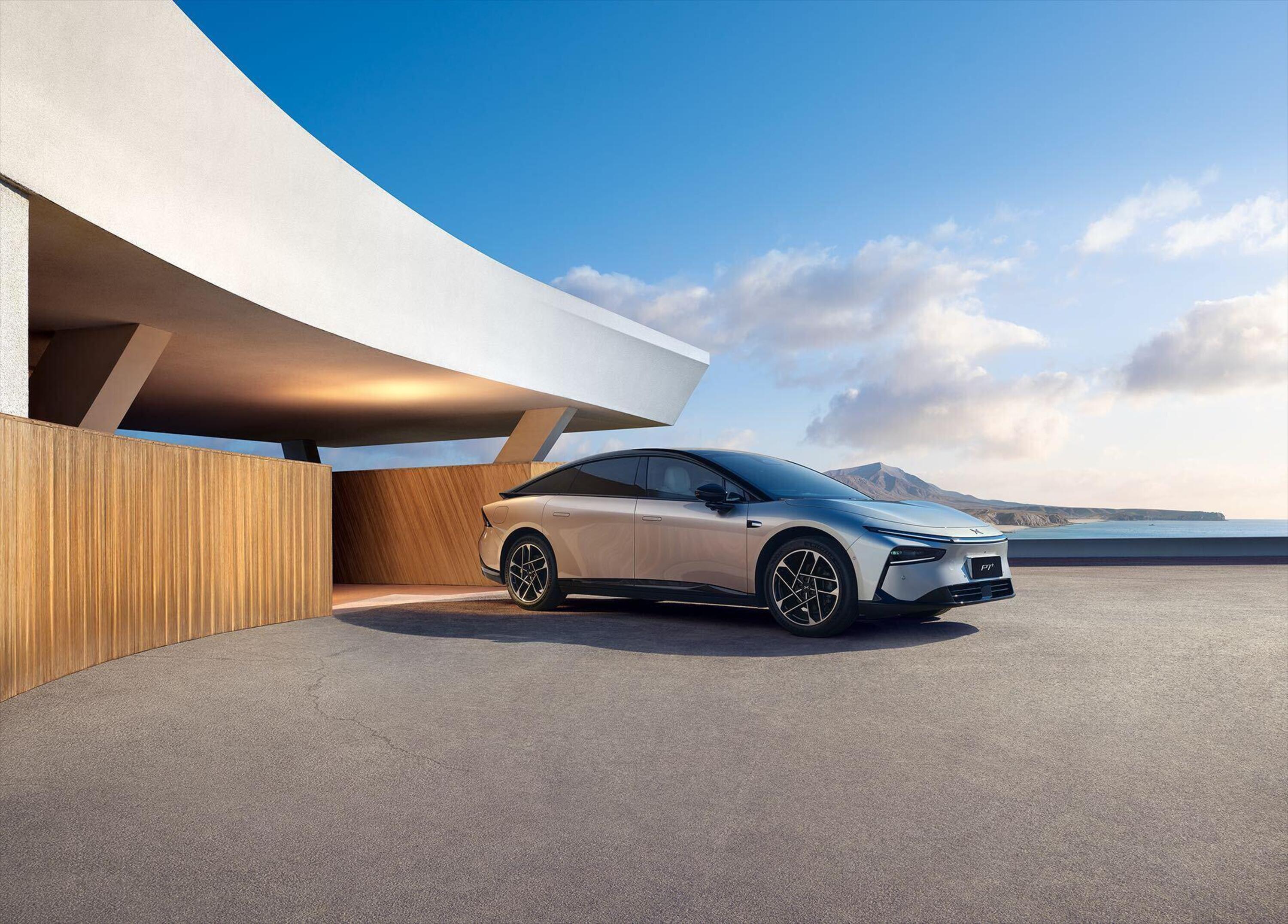 Xpeng al Salone di Parigi: la nuova P7+ si muove con la AI - Saloni - Automoto.it