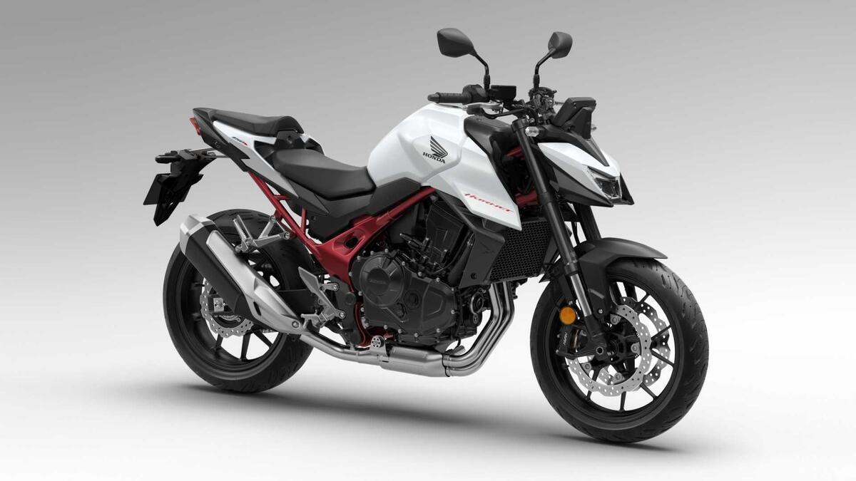 Honda CB 750 Hornet (2025), prezzo e scheda tecnica - Moto.it