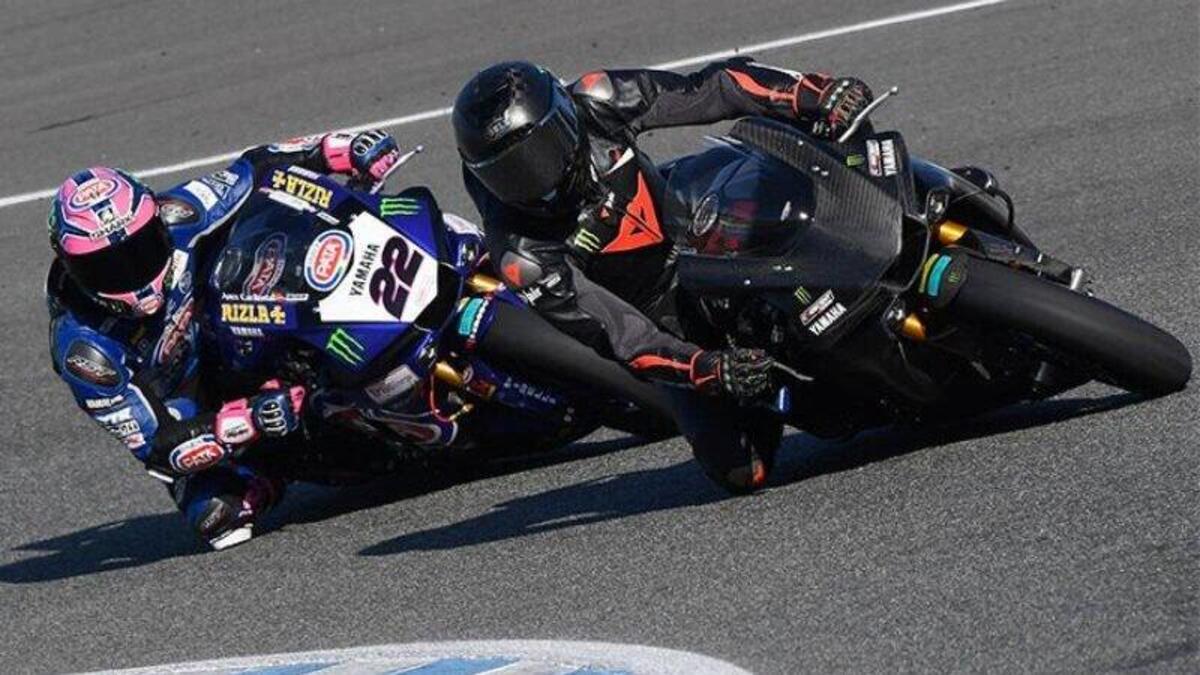 Quando Lewis Hamilton provò la R1 SBK a Jerez - Superbike - Moto.it