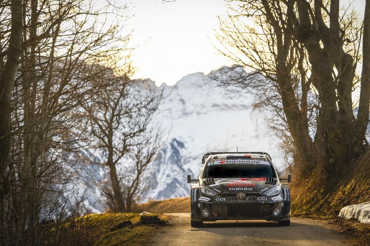 WRC25 Monte-Carlo D2. Ogier, Toyota, prima rischia e poi dilaga. Il ...