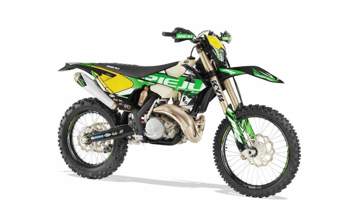 Rieju MR 300 Racing (2025), prezzo e scheda tecnica - Moto.it