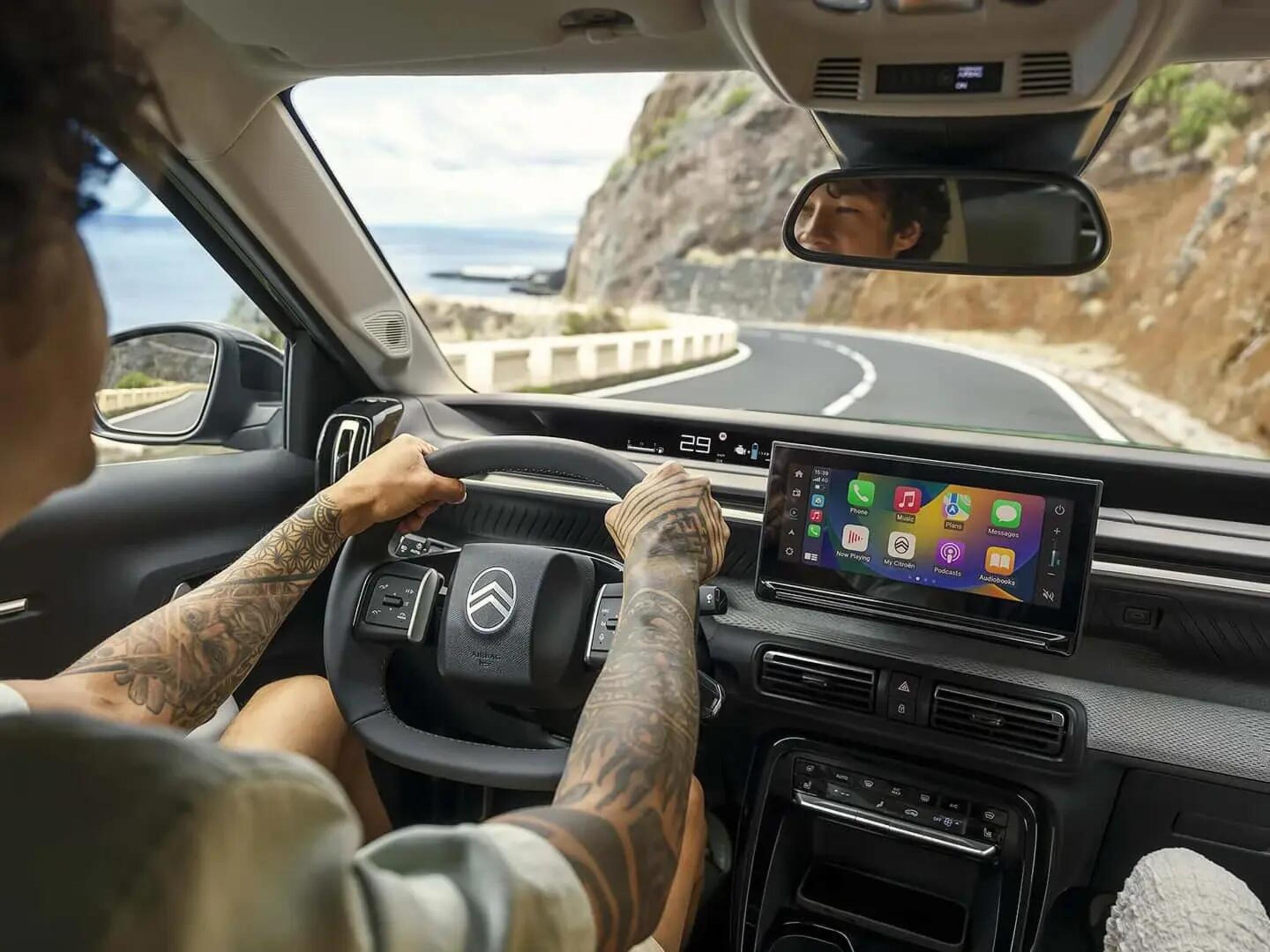 Citroen C3 Aircross 2025 | Sostanza, spazio e si guida pure bene! Da 19 ...