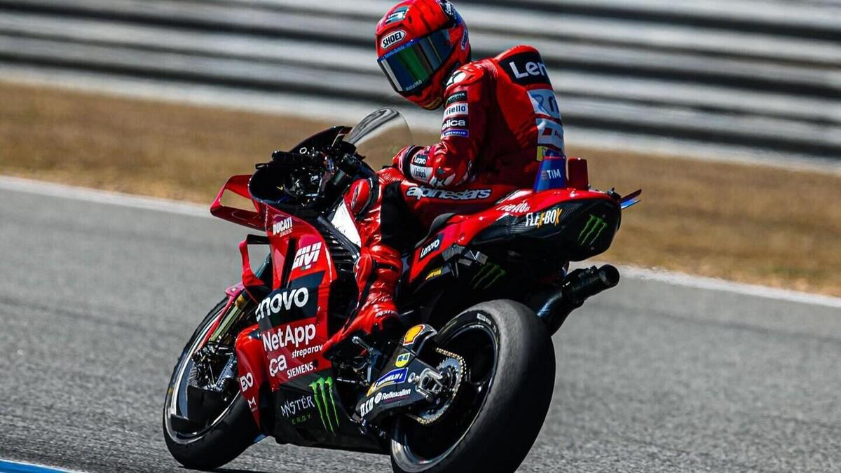 MotoGP 2025. Marc Marquez dà mezzo secondo a tutti! Resoconto 1° giorno ...