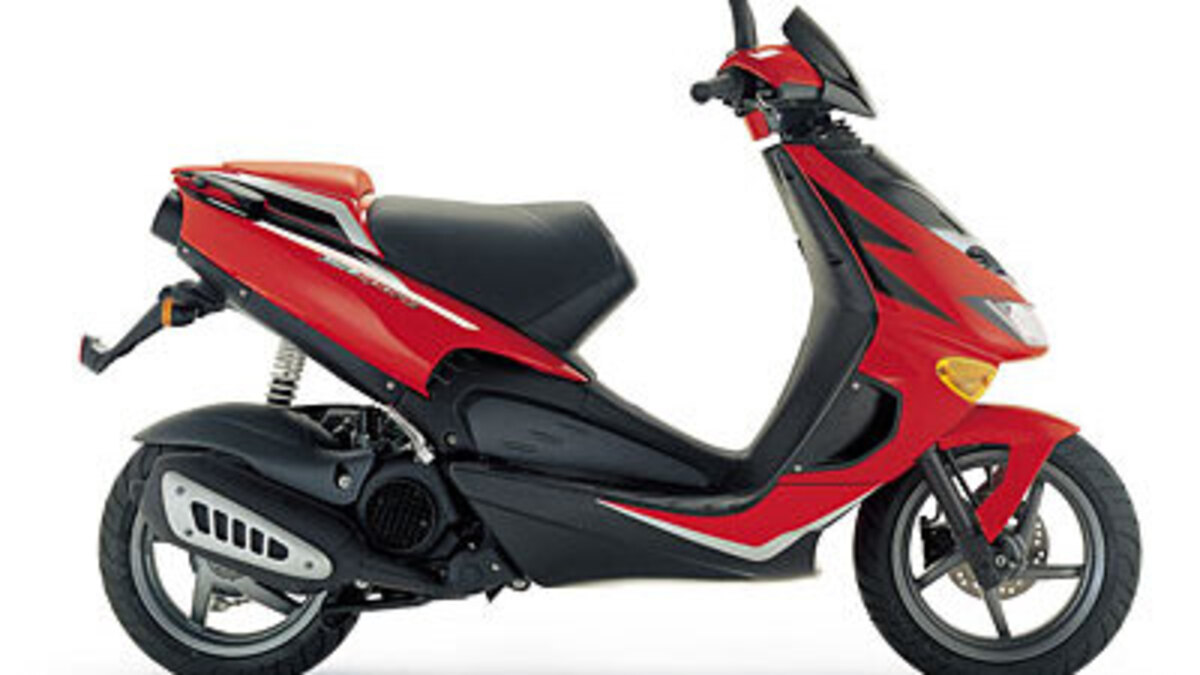 Aprilia SR 125 (1999 - 01), prezzo e scheda tecnica - Moto.it