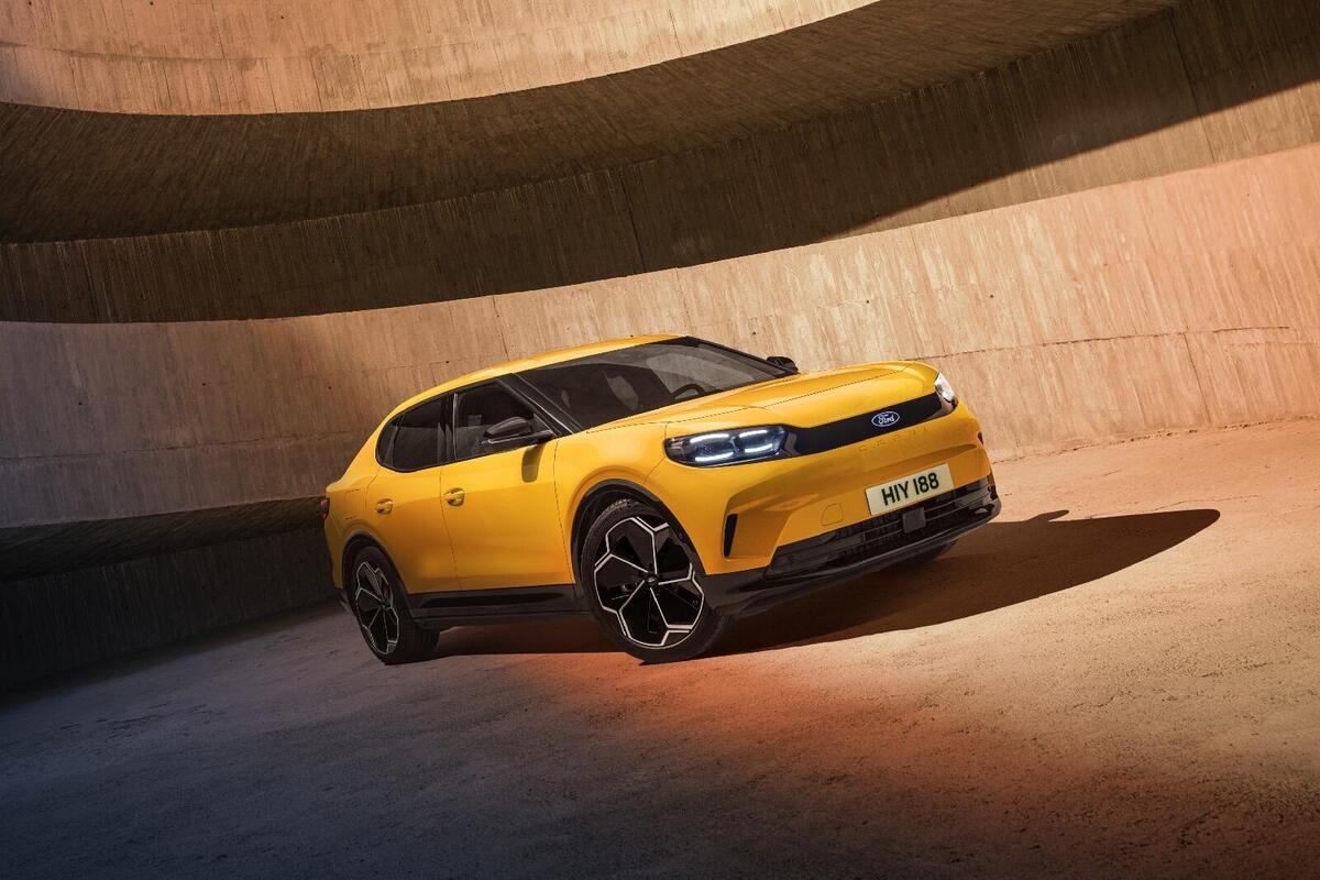 Ford Capri: come si guida su strada, prezzi, caratteristiche e consumi ...