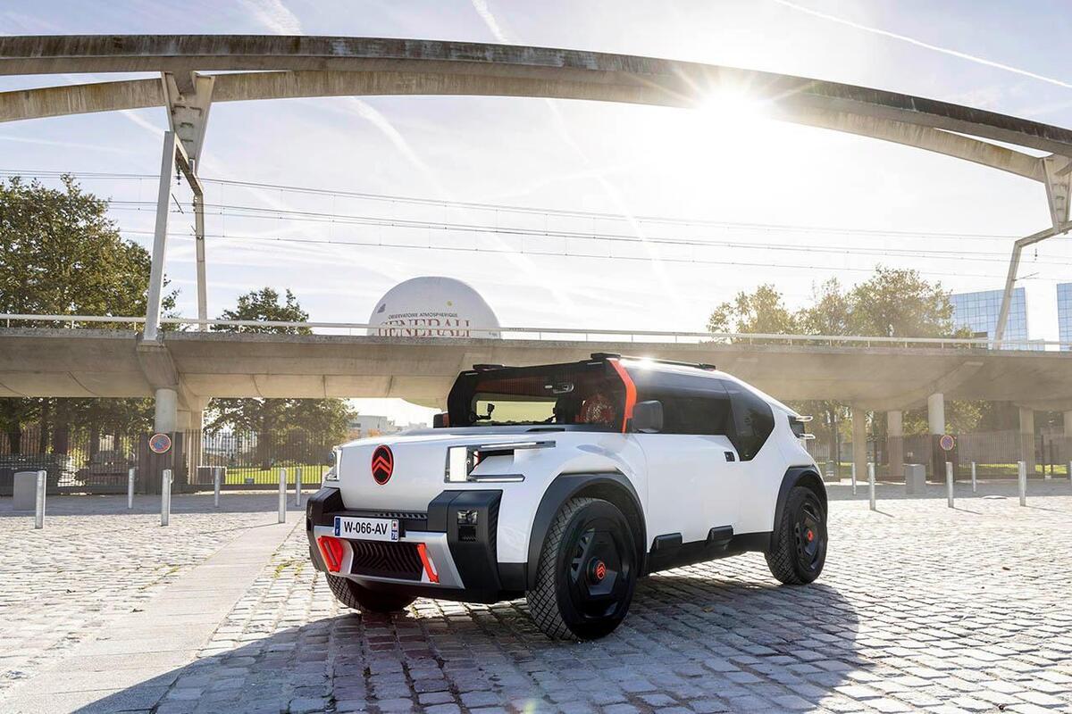 Citroen 2CV, non sarà "retrò", deve vedersela con la Renault R4 - News ...