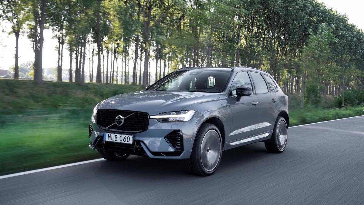VOLVO Veicoli Commerciali XC60 XC60 N1 2.0 T6 phev Plus Bright awd auto ...