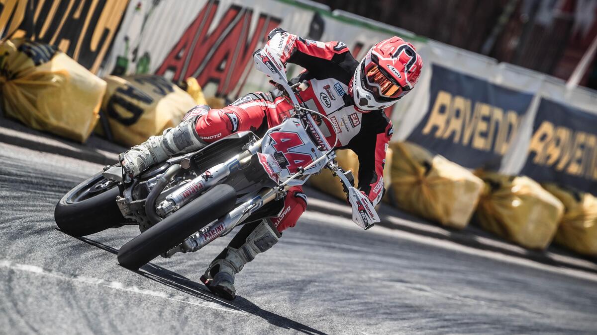 Vertemati torna in gara al Mondiale Supermoto. Ottime sensazioni in ...