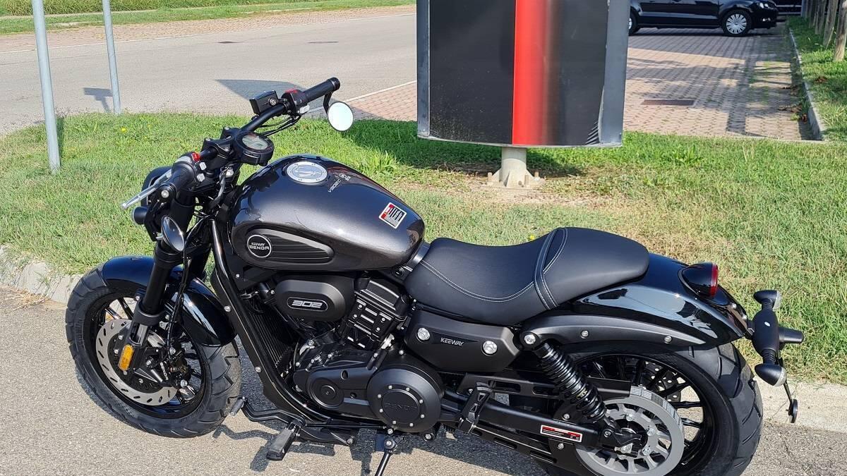 Vendo Keeway Motor V302 C (2022 - 26) usata a San Prospero (codice ...