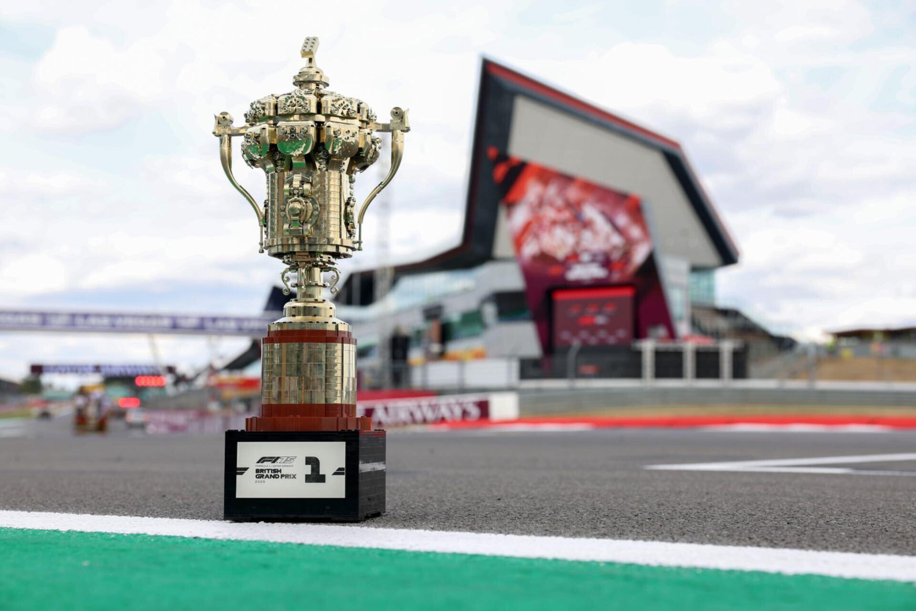 F1. Il vincitore del Gran Premio di Silverstone 2025 solleverà un ...