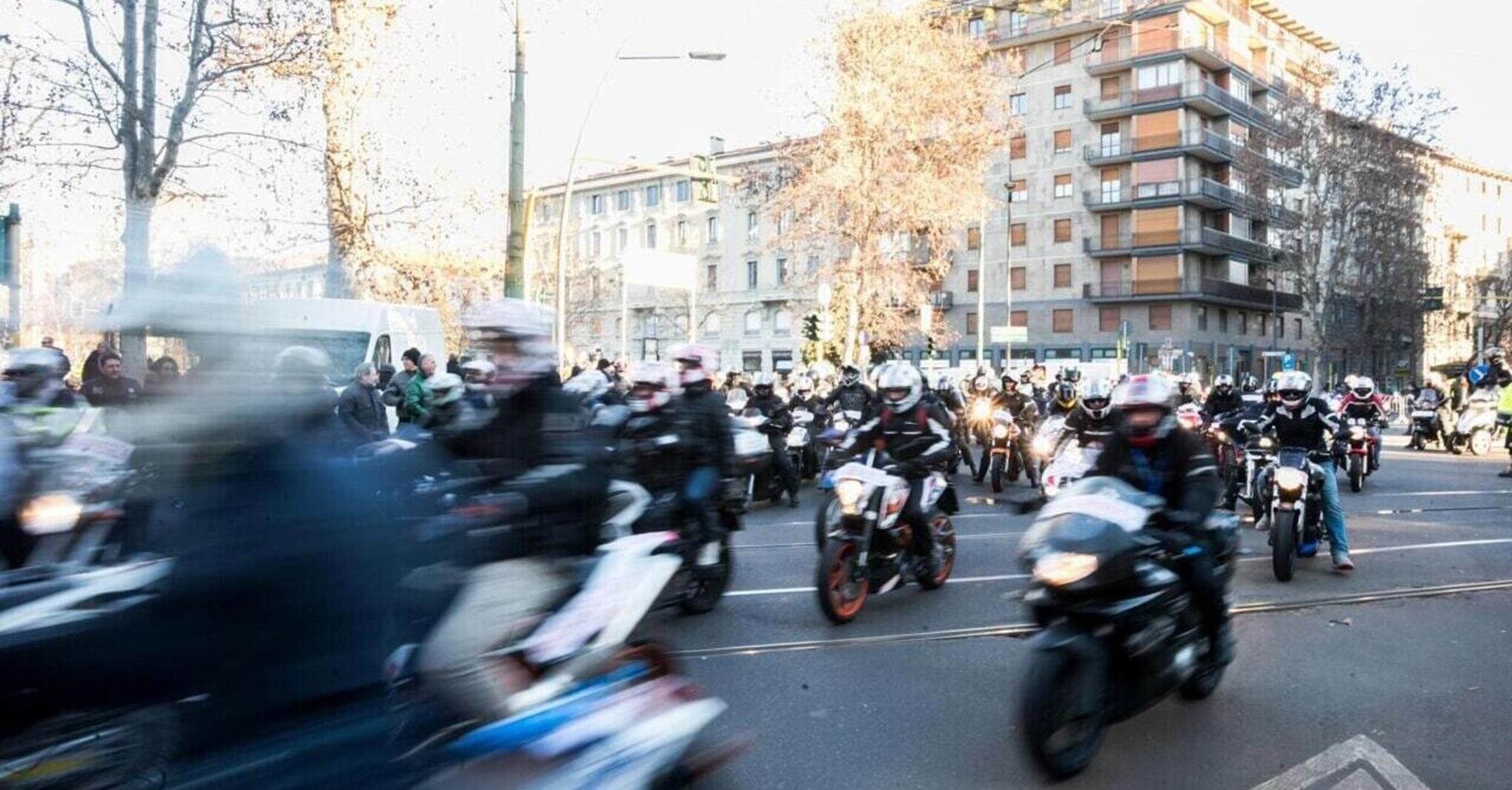 Milano verso quota 200mila moto. I motocicli sono raddoppiati negli ...