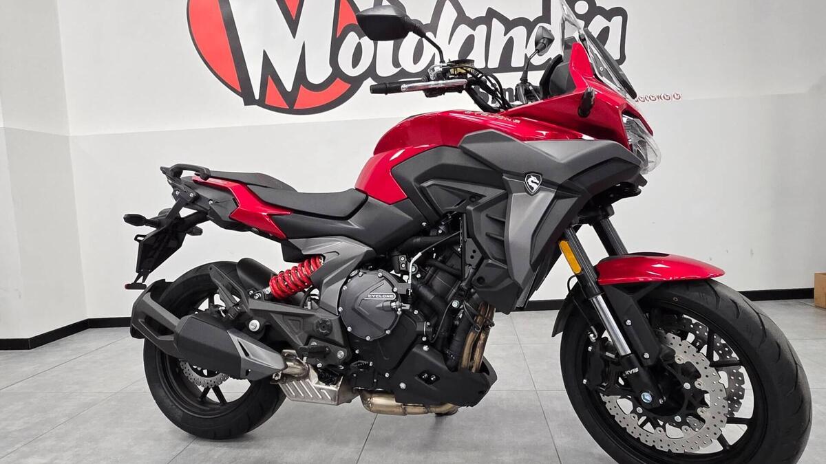 Vendo Cyclone RX650 (2025 - 26) usata a Verona (codice 9817622) - Moto.it