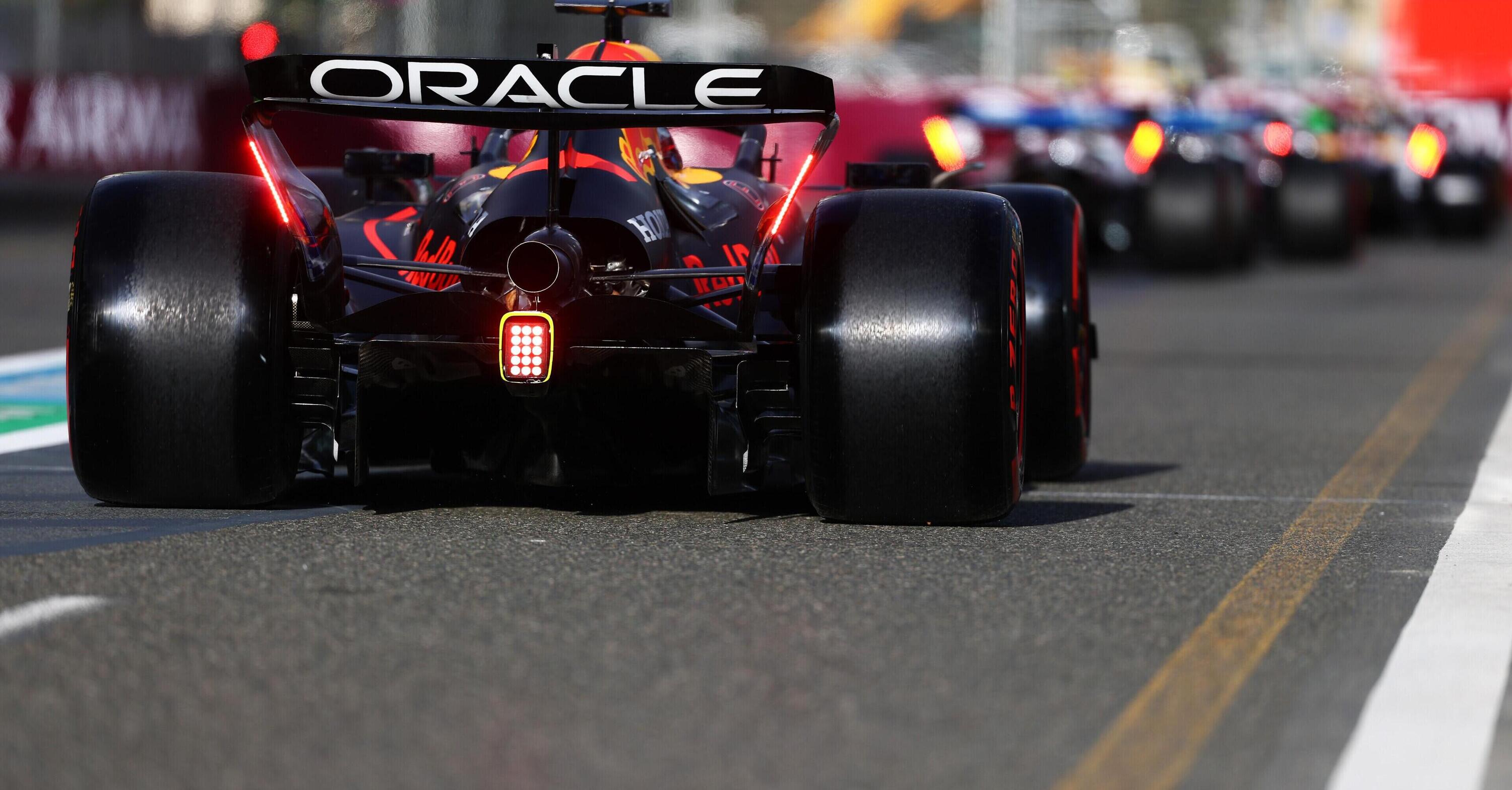 F1. Griglia di partenza GP Azerbaijan: Verstappen domina tra caos e sei bandiere rosse. Ecco gli ...