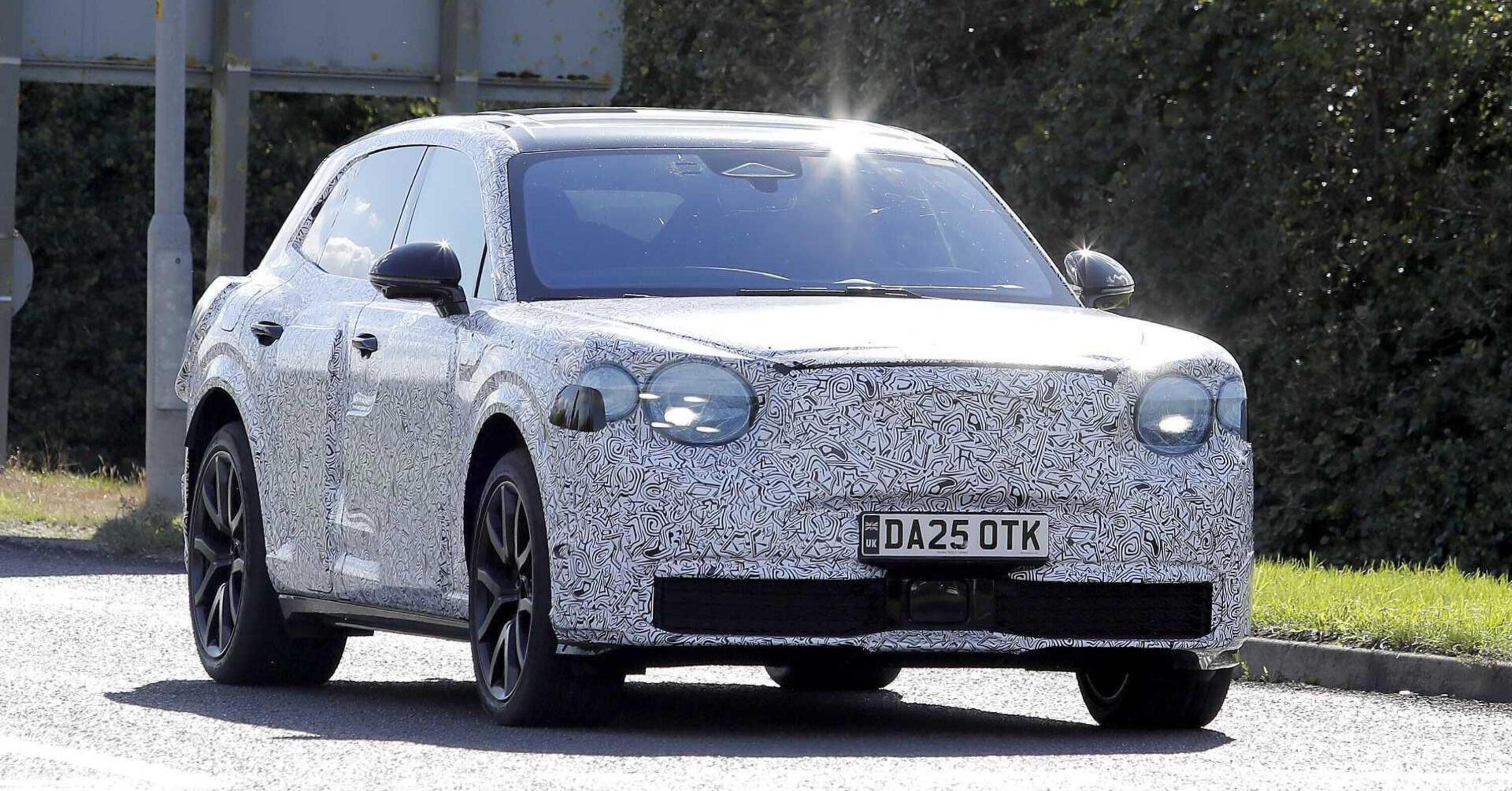 Bentley punta agli "Urban" SUV: avvistato il prototipo su strada [Foto ...
