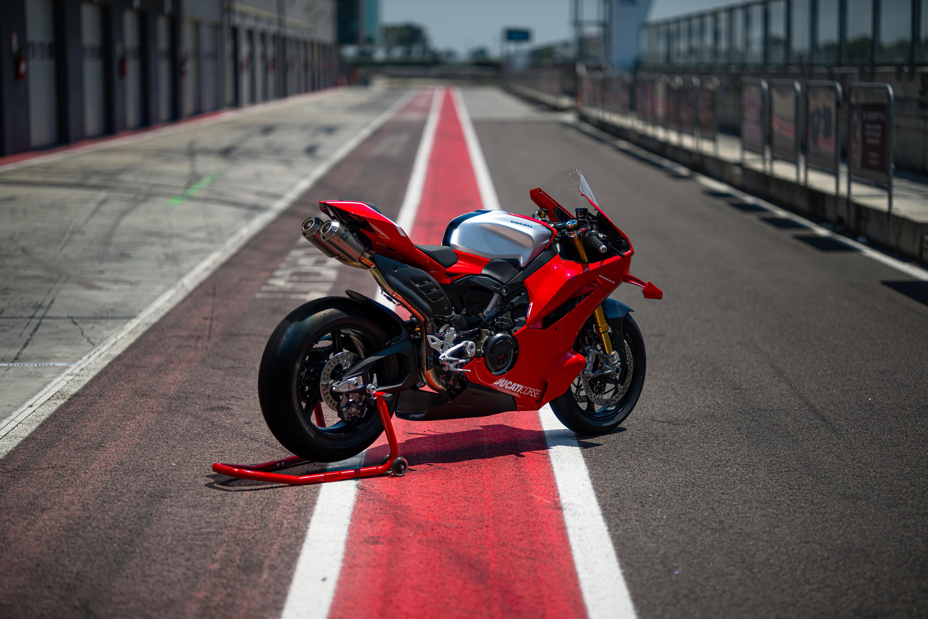 Ducati Panigale V4 R: in arrivo la nuova icona tecnologica derivata ...