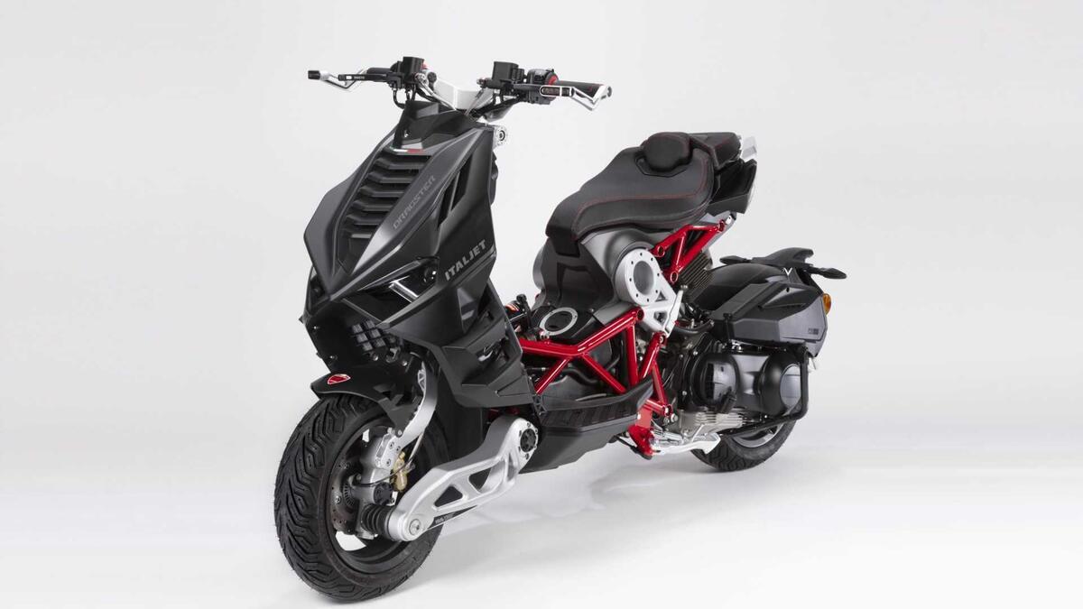 Italjet Moto Dragster 300 (2025 - 26), prezzo e scheda tecnica - Moto.it