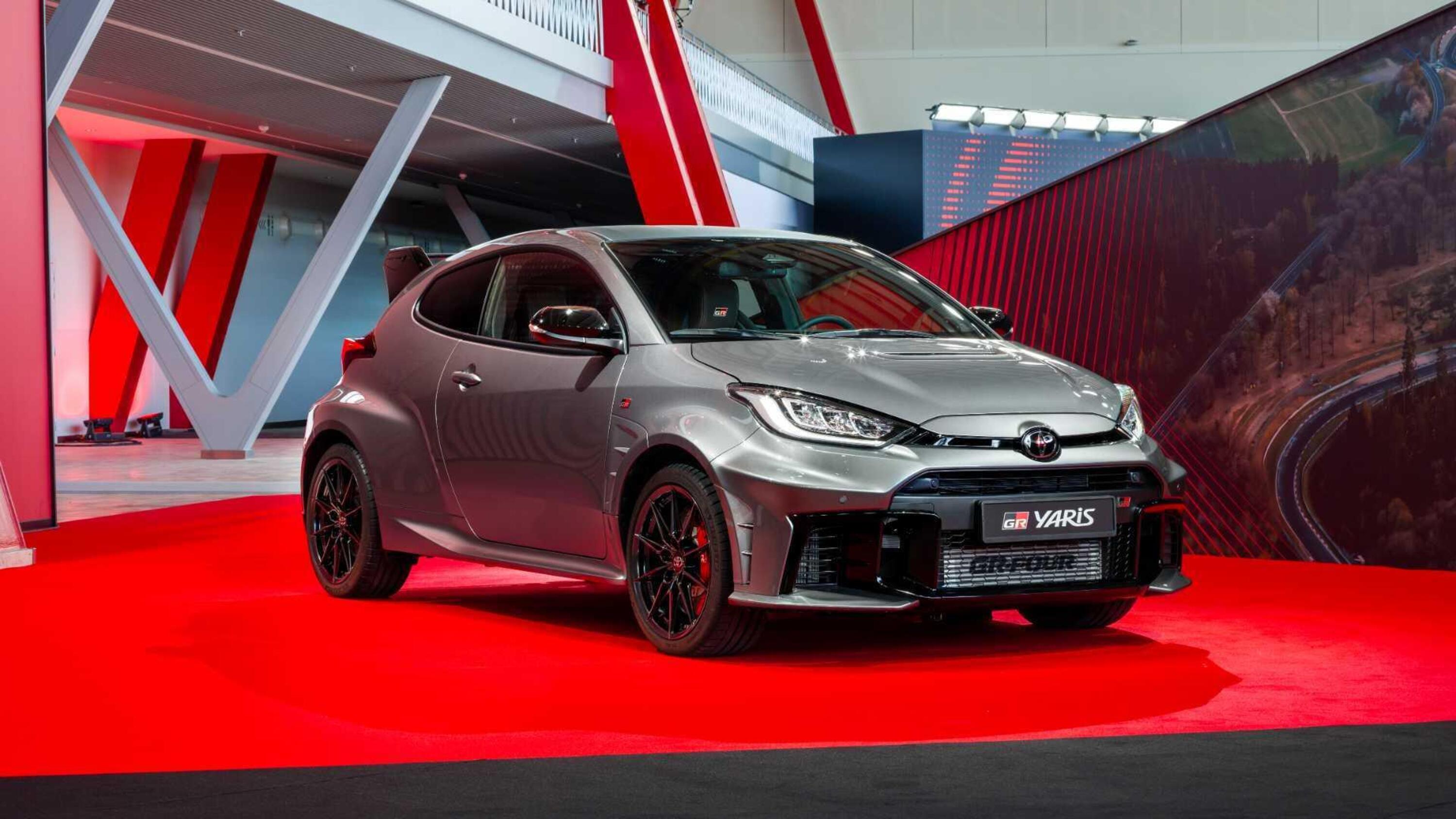 Toyota GR Yaris 1.6 Aero Performance imt-6: prezzo e scheda tecnica ...