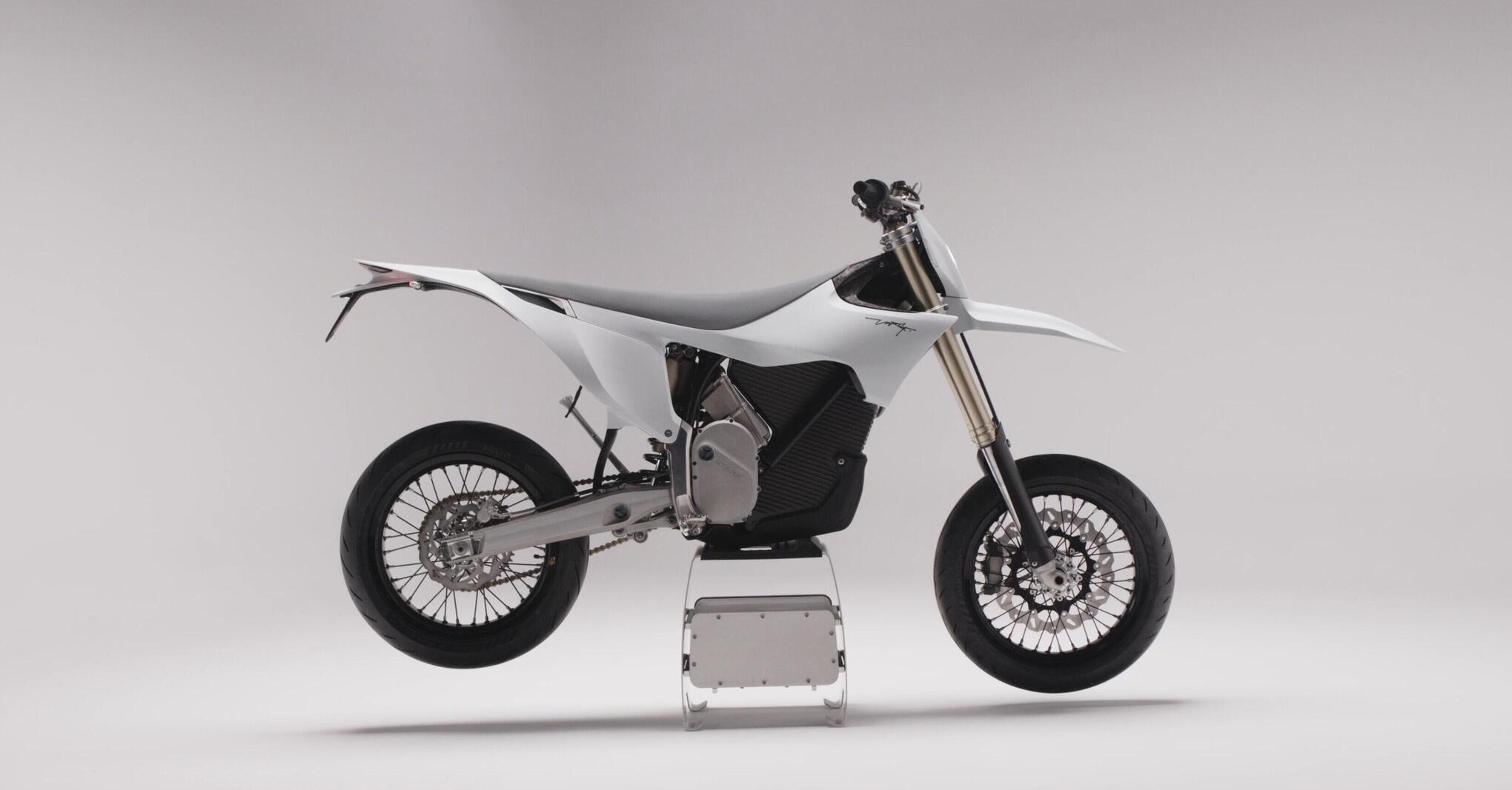 Novità Stark VARG SM: dopo la cross e la enduro arriva la versione ...