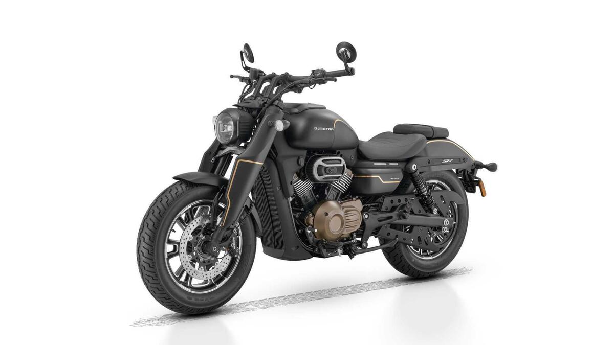 QJ Motor SRV 400 VS (2026), prezzo e scheda tecnica - Moto.it