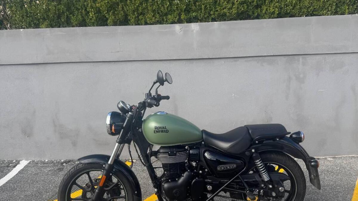 Vendo Royal Enfield Meteor 350 Fireball (2021 - 26) usata a Pozzuoli ...