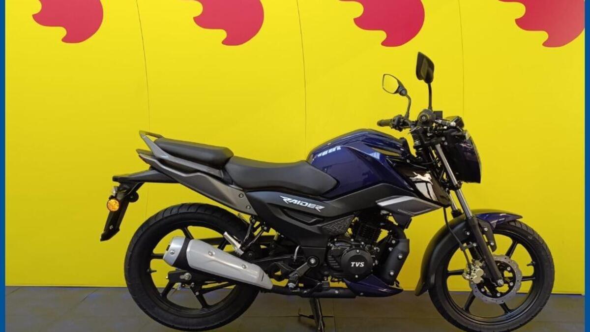 Vendo TVS Motor Raider 125 (2024 - 26) nuova a Sesto Calende (codice ...