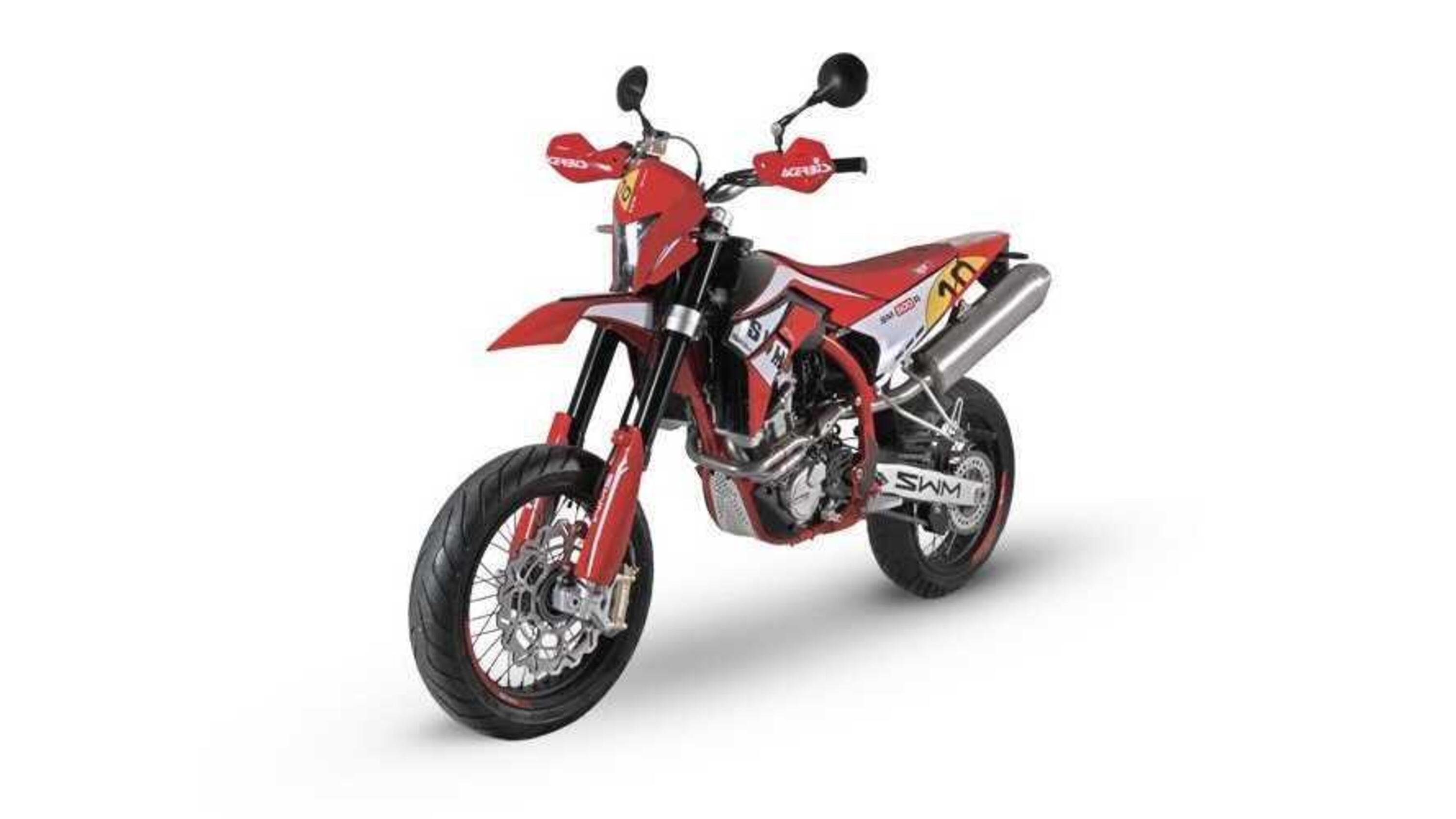 Swm SM 500 R Reborn (2026), prezzo e scheda tecnica - Moto.it
