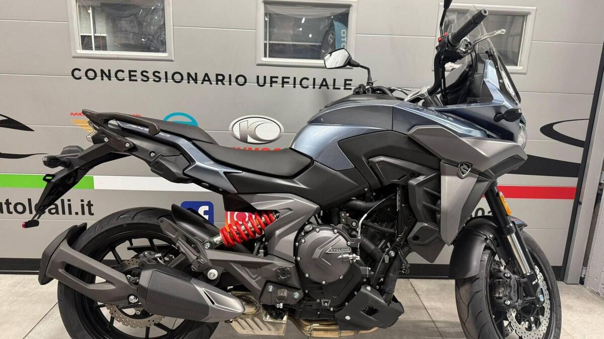 Vendo Cyclone RX650 (2025) nuova a Roe' Volciano (codice 9876622) - Moto.it