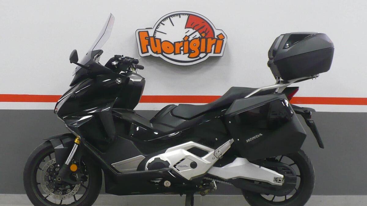 Vendo Honda Forza 750 DCT Travel (2021 - 24) usata a Certaldo (codice ...