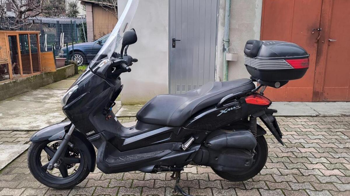 Vendo Yamaha X-Max 125 (2006 - 09) usata a Rottofreno (codice 9905130 ...