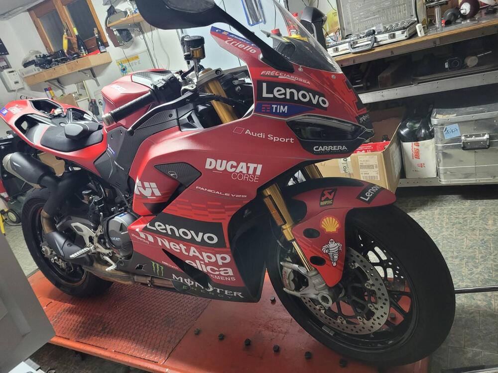 Vendo Ducati Panigale V2 S (2025 - 26) usata a Crema (codice 9908569 ...