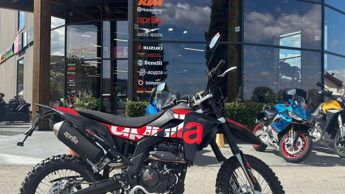 Vendo Aprilia RX 125 (2025 - 26) nuova a Chieti (codice 9910620) - Moto.it