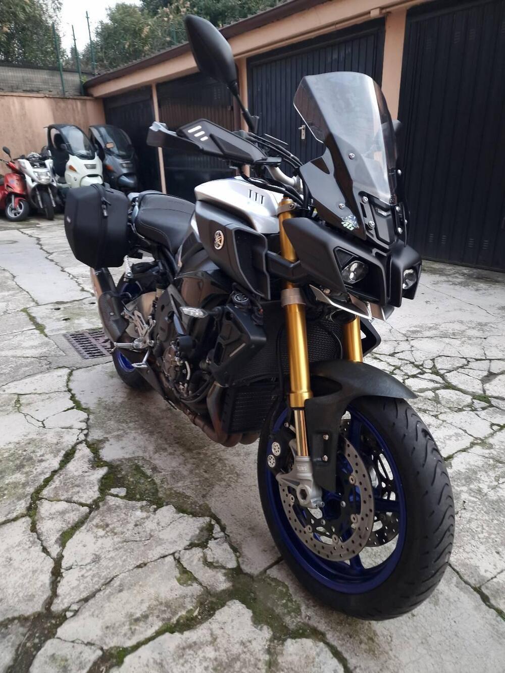 Vendo Yamaha MT-10 SP (2017 - 20) usata a Segrate (codice 9911313 ...