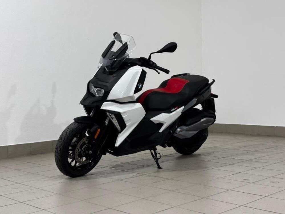 Vendo Bmw C 400 X (2018 - 20) usata (codice 9911450) - Moto.it