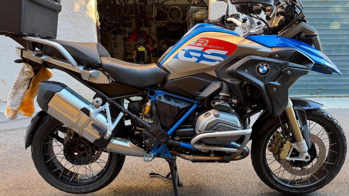 Vendo Bmw R 1200 GS (2017 - 18) usata a Genova (codice 9911629) - Moto.it