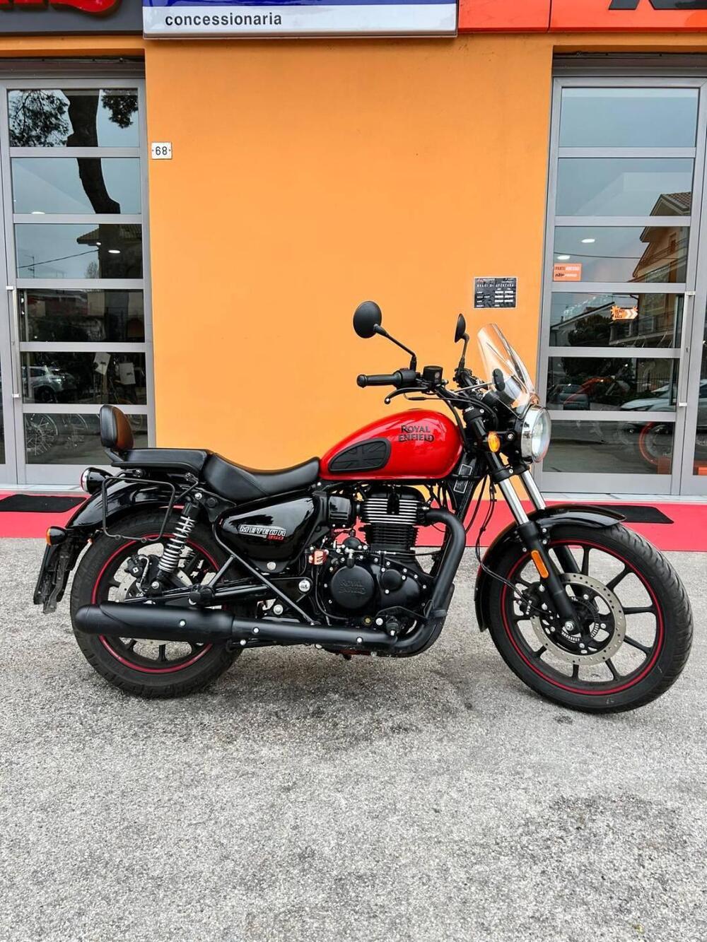 Vendo Royal Enfield Meteor 350 Fireball (2021 - 26) usata a Pescara ...