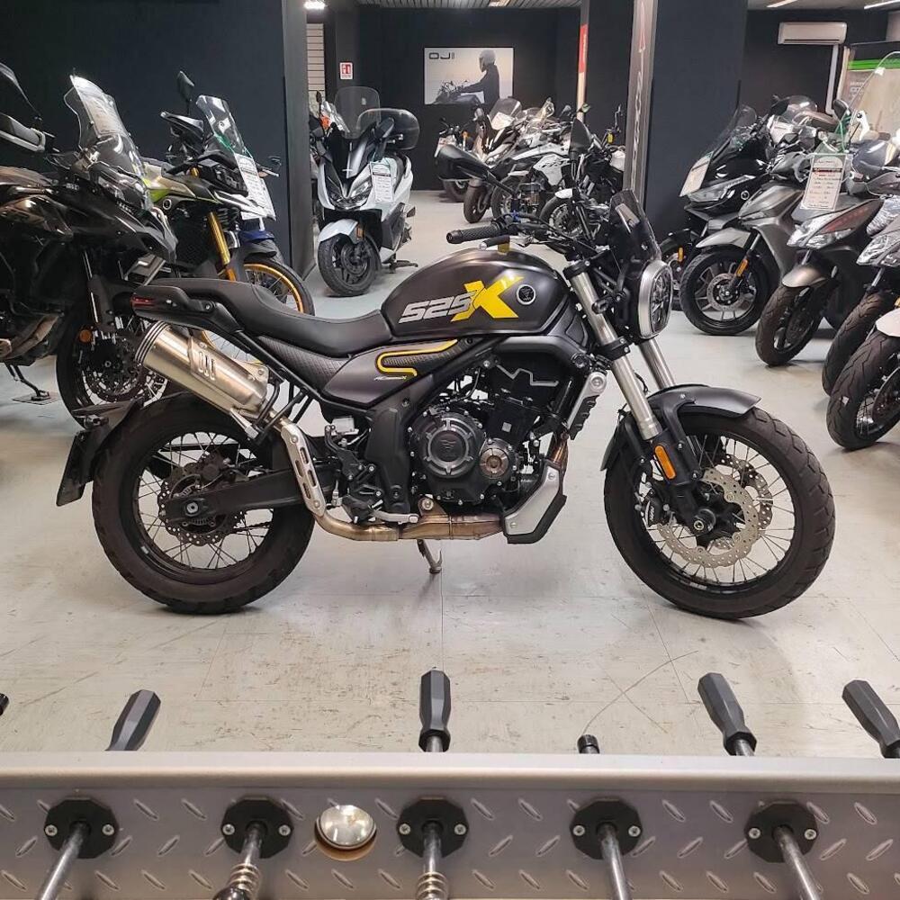 Vendo Voge Trofeo 525ACX Scrambler (2023 - 26) usata a Roma (codice ...