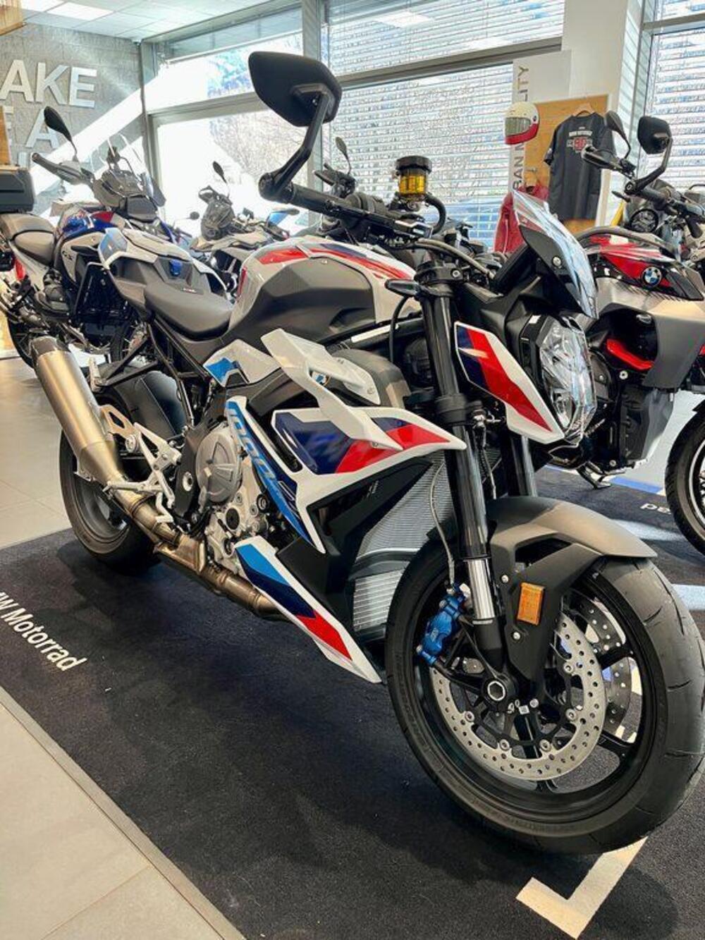 Vendo Bmw M 1000 R (2023 - 24) usata a Bolzano/Bozen (codice 9913431 ...
