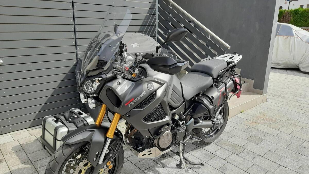 Vendo Yamaha XT1200ZE Super Ténéré (2015 - 16) usata a Brunico/Bruneck ...