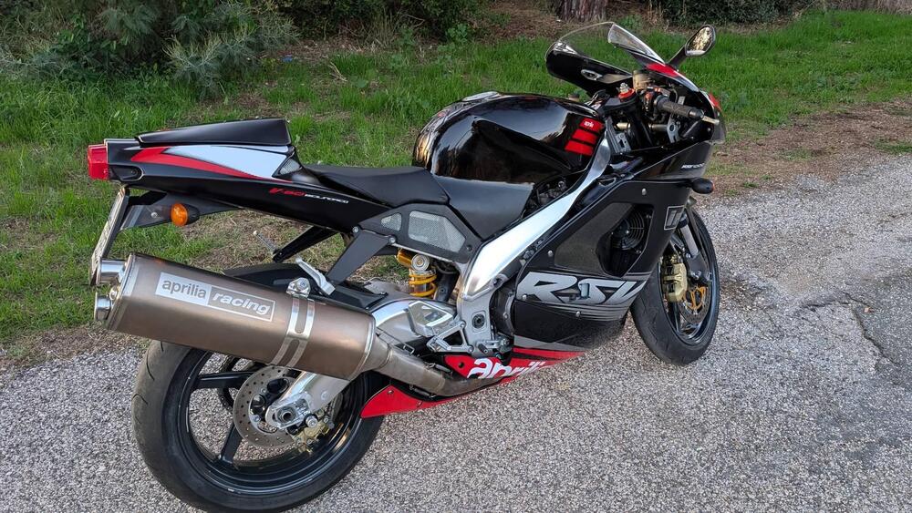 Vendo Aprilia RSV 1000 (2003 - 04) usata a Roma (codice 9914877) - Moto.it