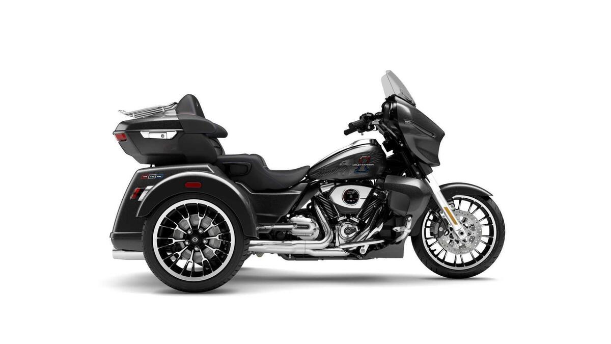 Harley-Davidson Street Glide 3 Limited Liberty Edition (2026), prezzo e ...