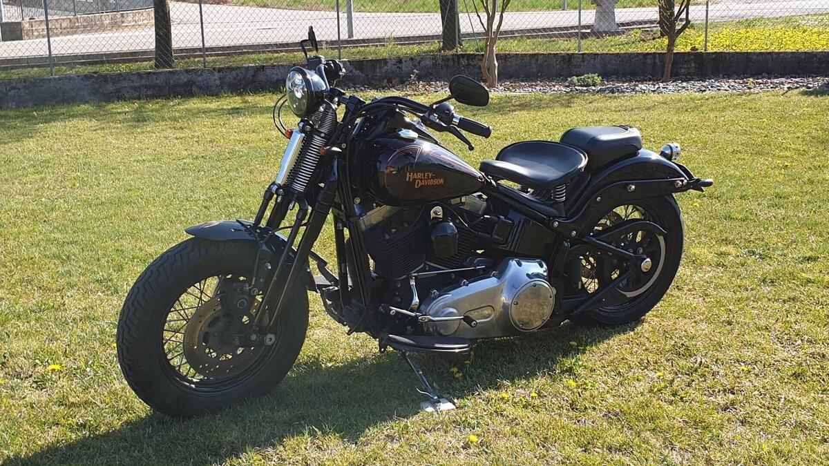 Vendo Harley-Davidson 1584 Cross Bones (2008 - 11) - FLSTSB usata a ...