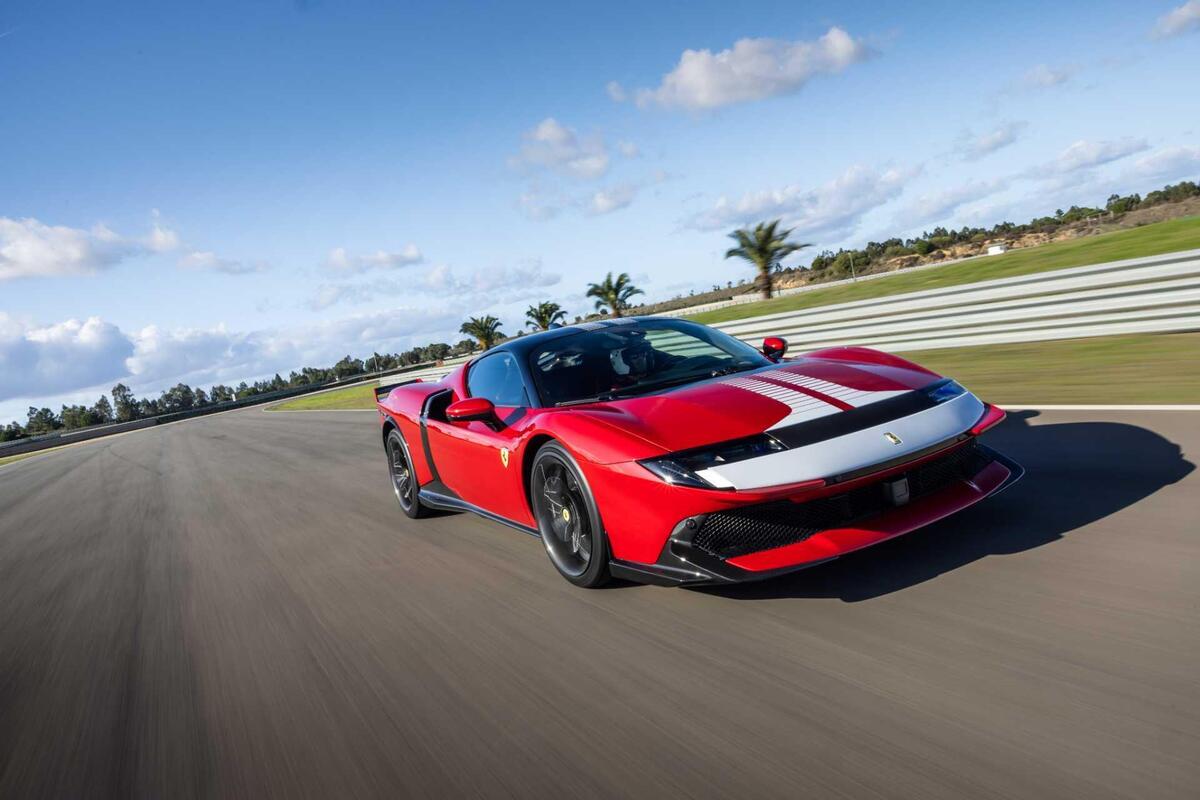 Ferrari 849 Testarossa: 1050 cavalli per la nuova regina ibrida di ...