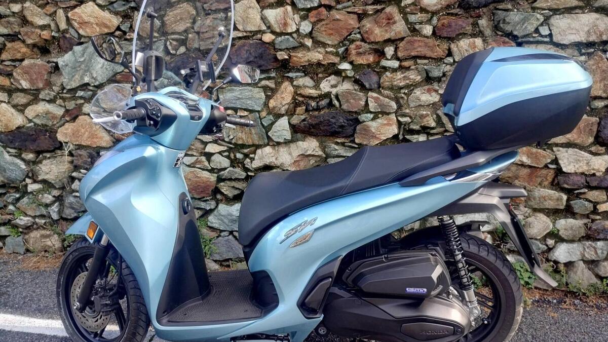 Vendo Honda SH 350 Sport (2021 - 24) usata a Savona (codice 9897815 ...