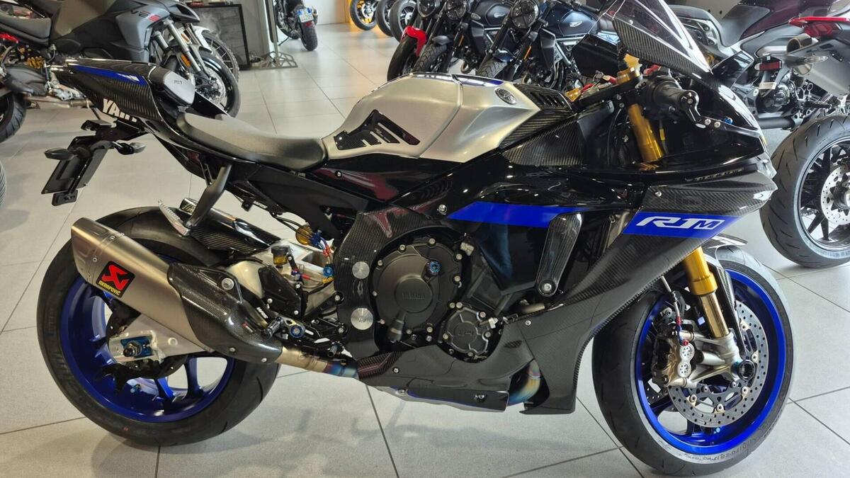 Vendo Yamaha YZF R1M (2020 - 25) usata a Parma (codice 9935815) - Moto.it
