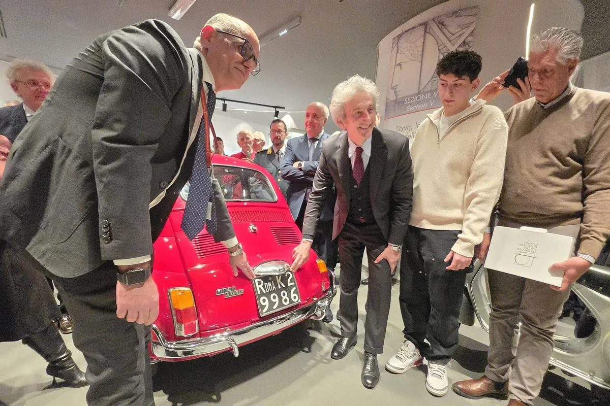 Targhe storiche anche per auto ante-1952: addio alle moderne, arriva la ...