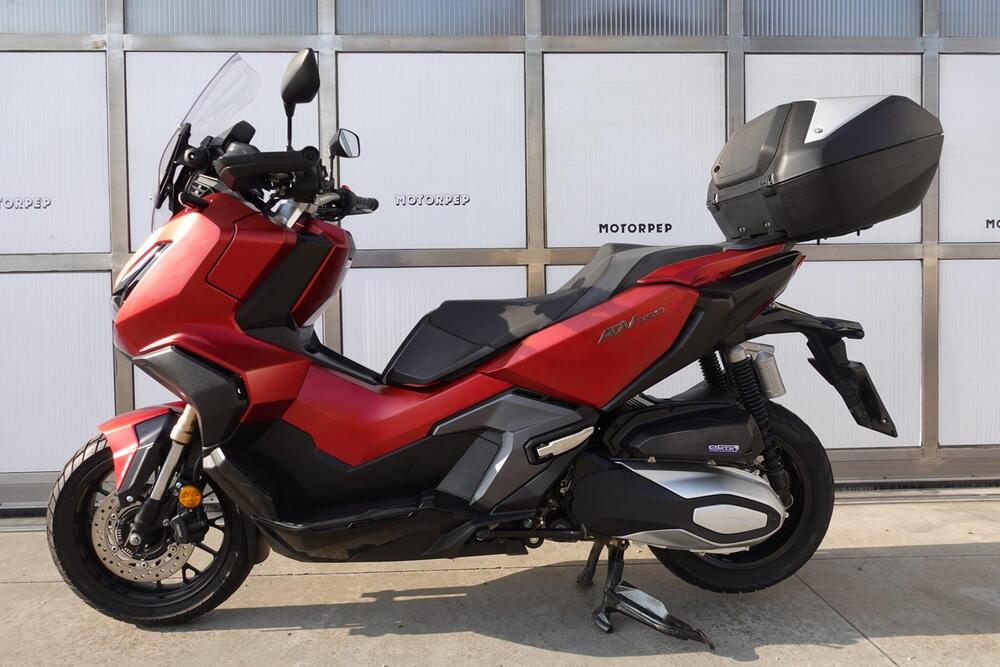 Vendo Honda ADV 350 (2022 - 24) usata a Pogliano Milanese (codice ...